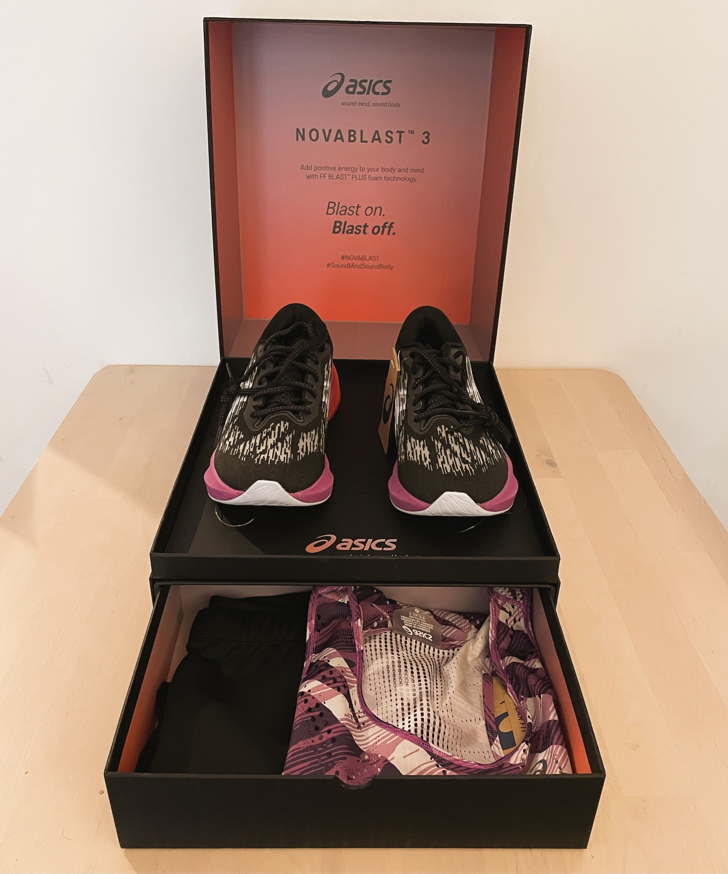 ASICS Frontrunner - Novablast 3, confort et dynamisme