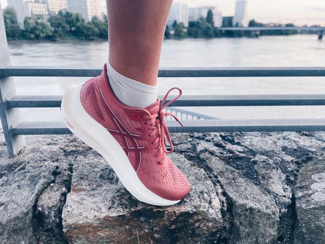 ASICS Frontrunner - GT-2000 12 : confort et stabilité