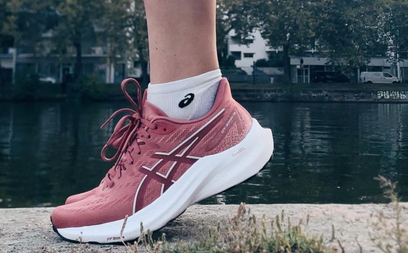 ASICS Frontrunner - GT-2000 12 : confort et stabilité