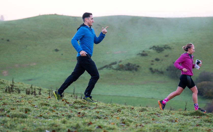 ASICS FrontRunner - Tips to help improve your downhill running technique.